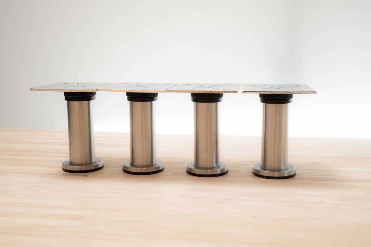 【DIY】デスクシェルフ自作してみた | パイン集成材とIKEA CAPITAでたったの1時間で完成 | じゃが畑