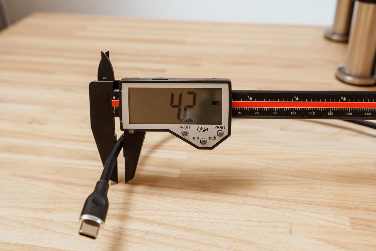 VOLTME Revo 30 Duo レビュー | 持ち歩きに適したUSB-C × 2ポートの小型軽量の30W充電器[PR] | じゃが畑