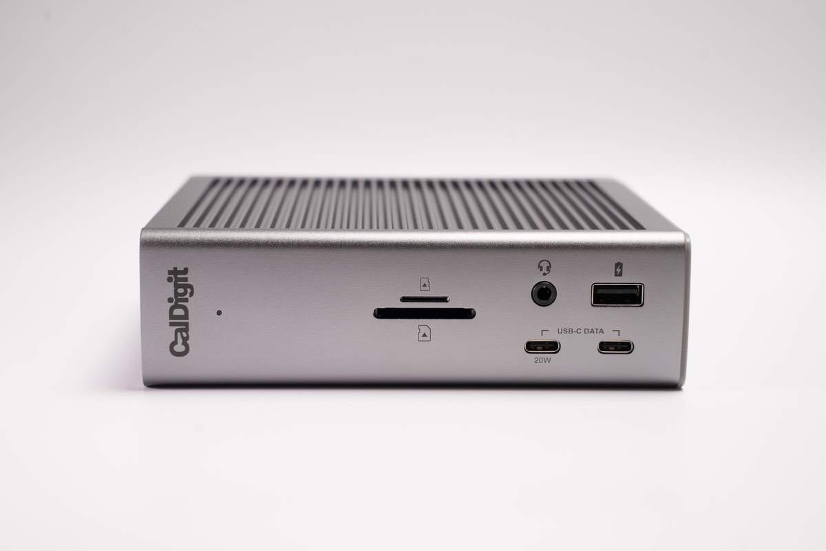 Caldigit TS4 レビュー | Thunderbolt 4対応の最強ドッキングステーション | じゃが畑