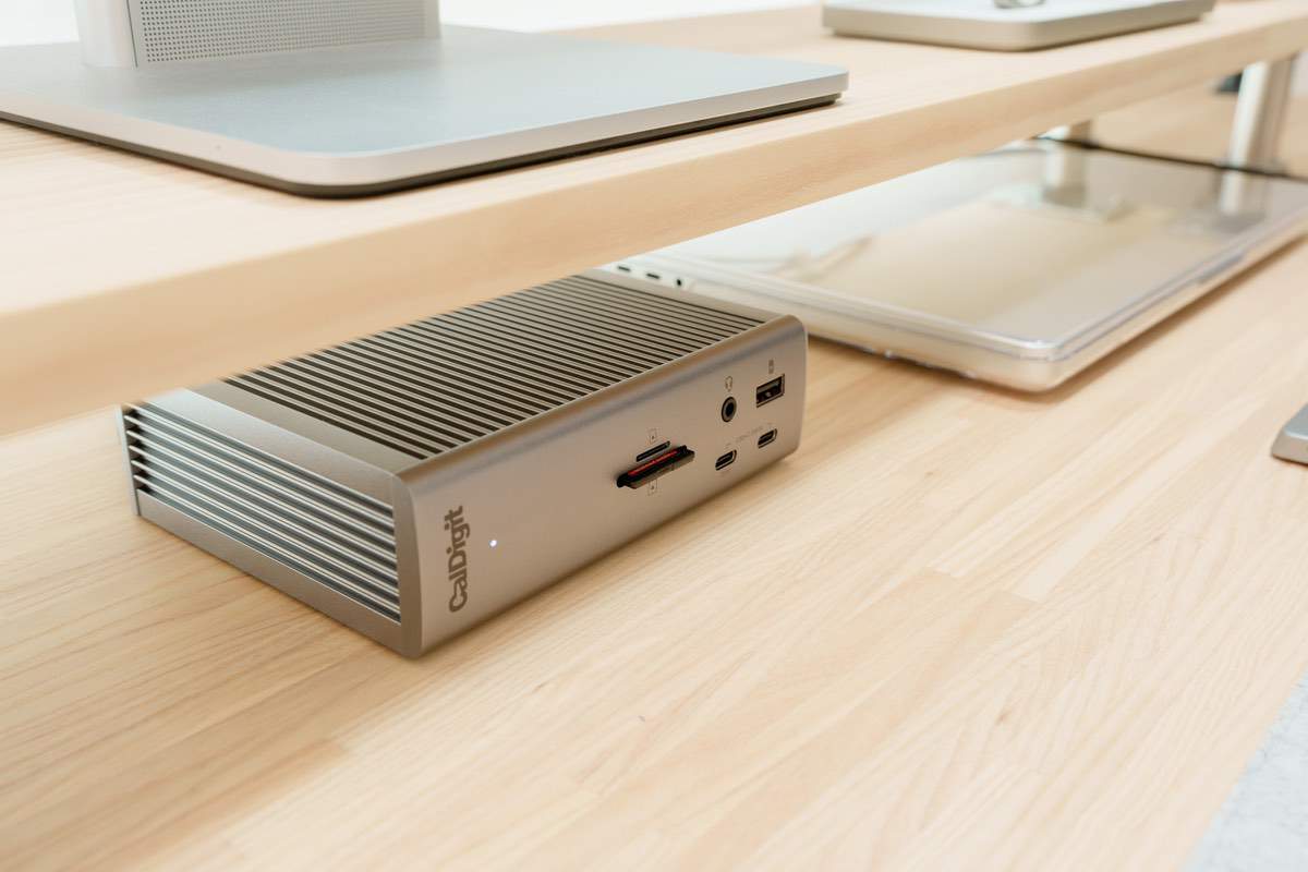 Caldigit TS4 レビュー | Thunderbolt 4対応の最強ドッキングステーション | じゃが畑