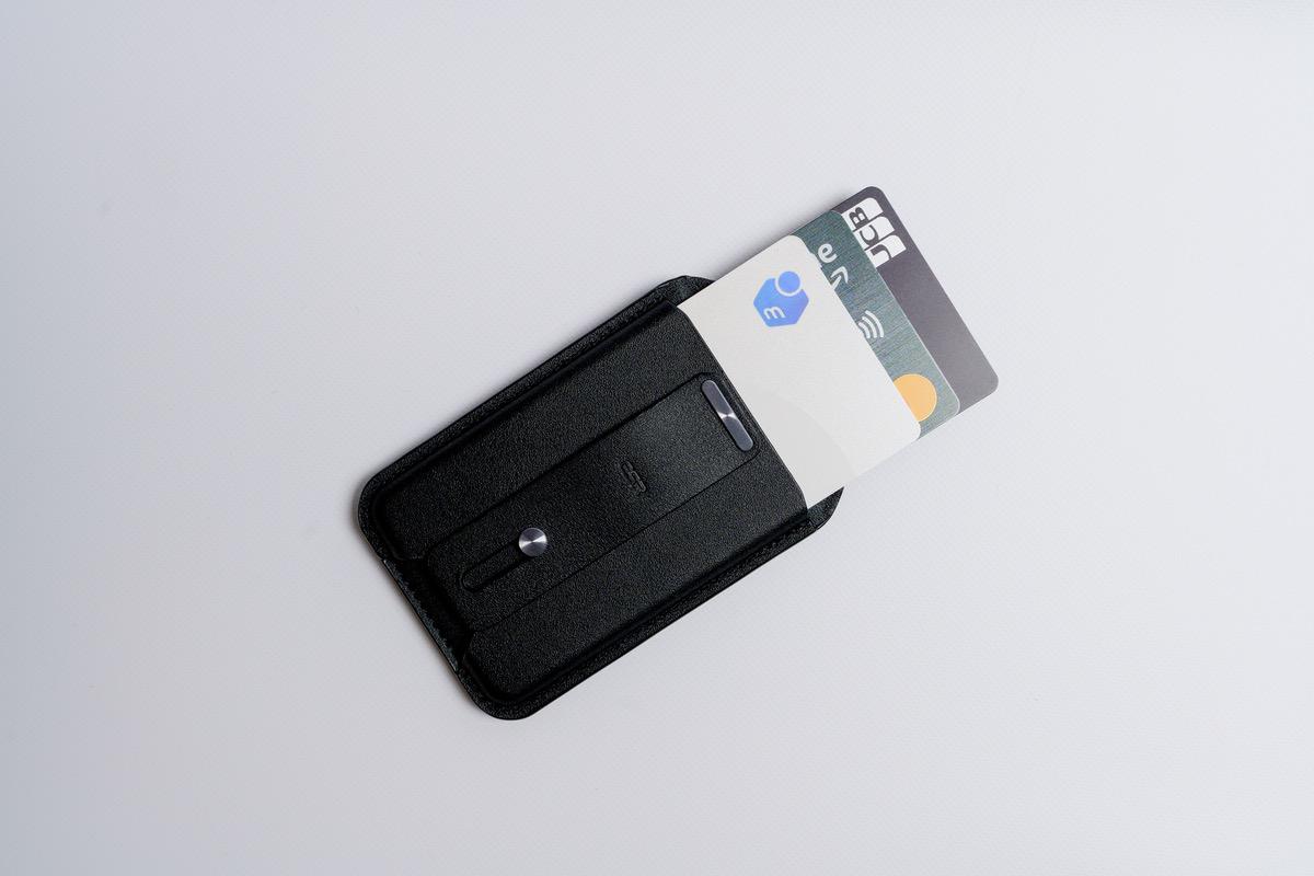 ESR HaloLock GEO WALLET STAND レビュー | 「探す」に対応したウォレットスタンド[PR] | じゃが畑