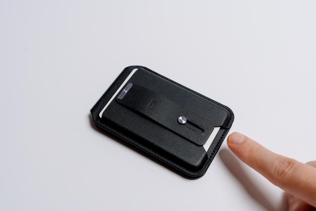 ESR HaloLock GEO WALLET STAND レビュー | 「探す」に対応したウォレットスタンド[PR] | じゃが畑